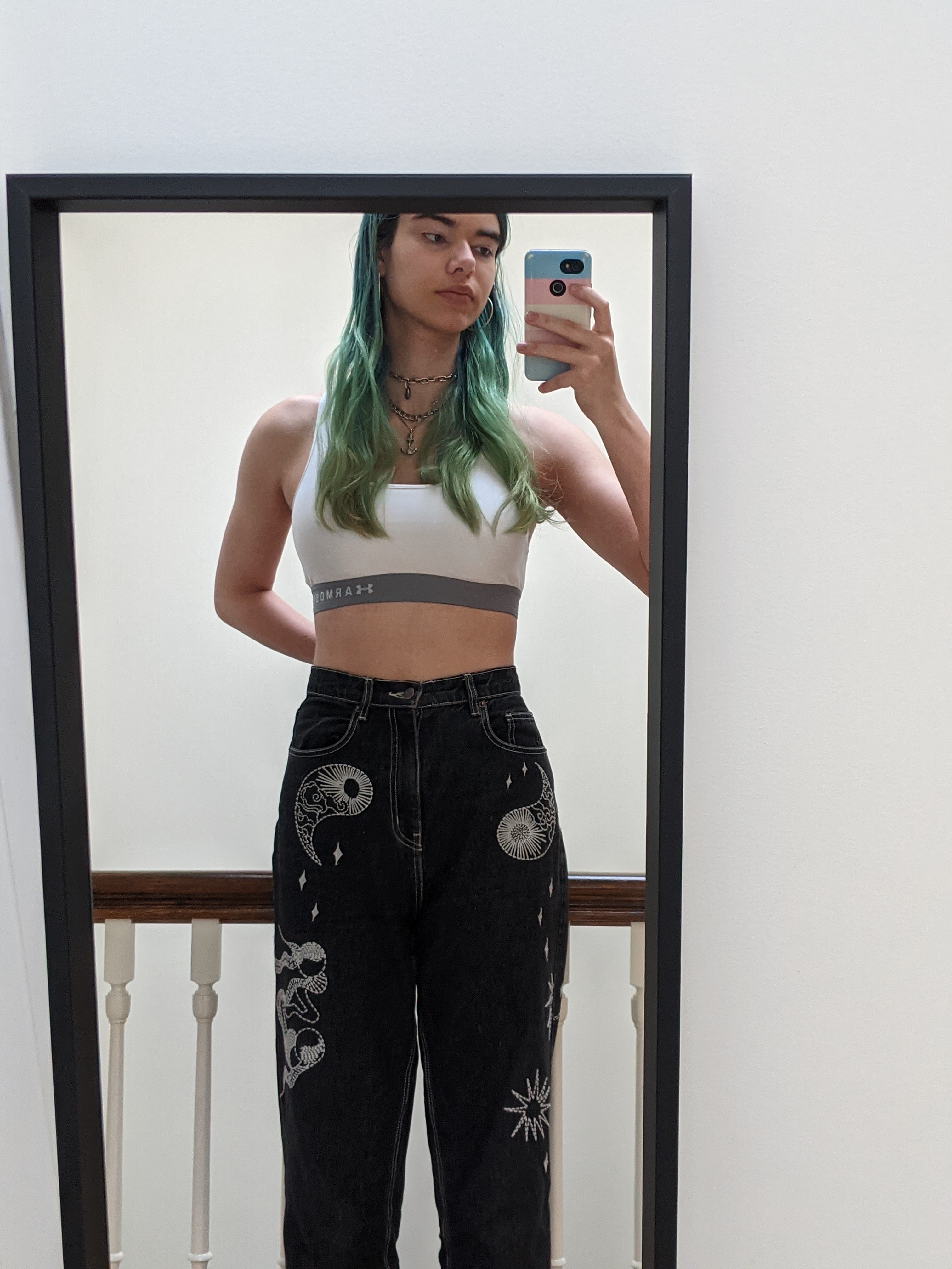 How to Make Your Hips Look Bigger – Transfemme Style