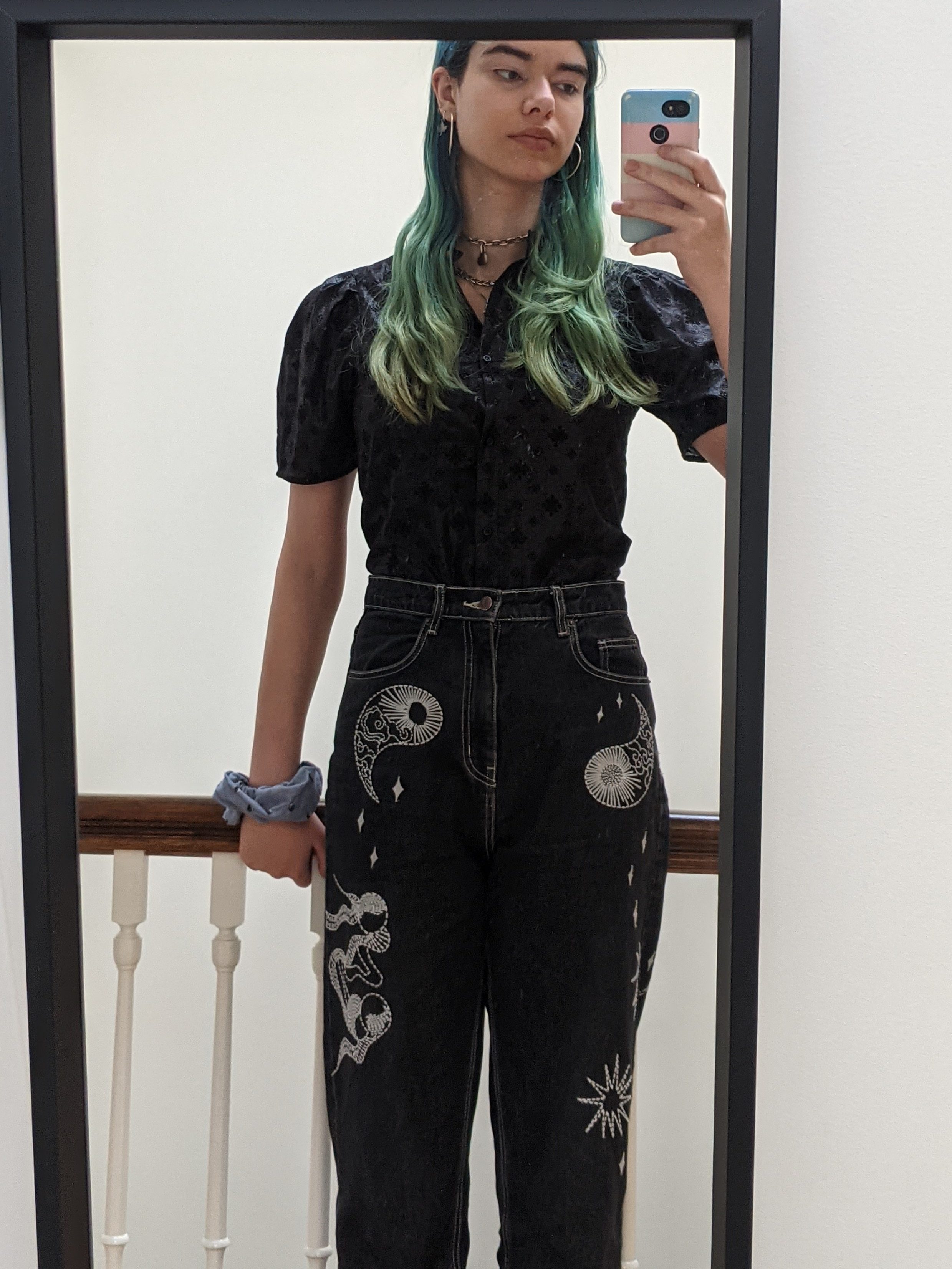 How to Make Your Hips Look Bigger – Transfemme Style