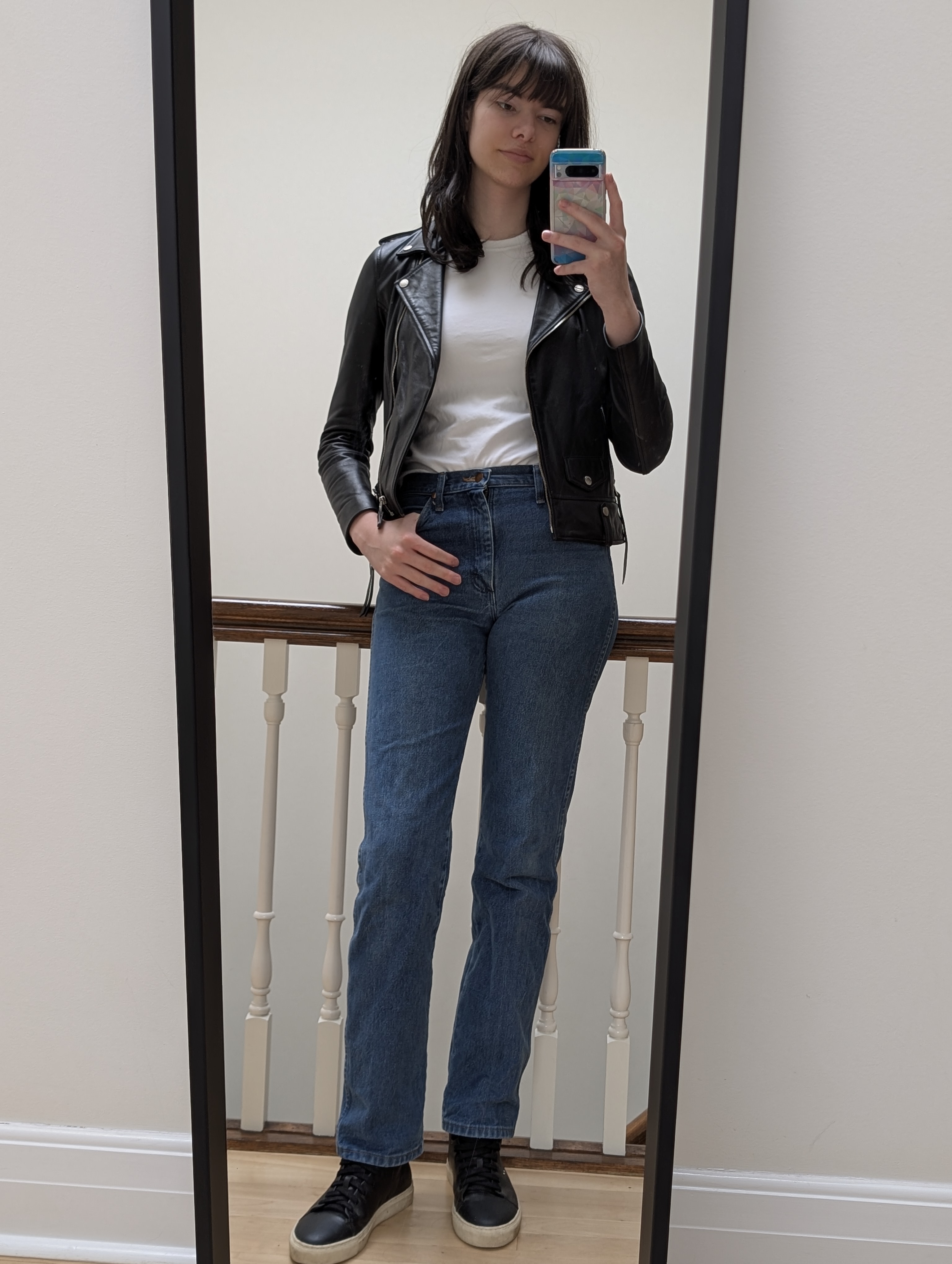 How to Dress Androgynously – Transfemme Style